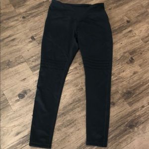 Zella | Pants & Jumpsuits | Zella Black Legging | Poshmark